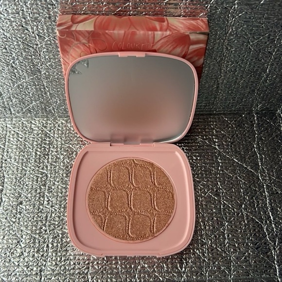 Colourpop | Makeup | Colourpop Sol Shimmering Highlighter Mini | Poshmark